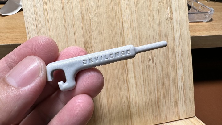 不專業開箱『DEVILCASE 惡魔防摔殼PRO 2』開箱分享。 - Mobile01